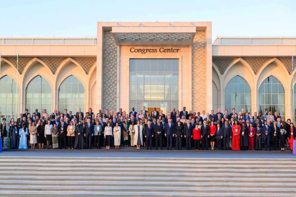 43yèm sesyon UNESCO a nan Samarkand adopte 4 rezolisyon an favè ...