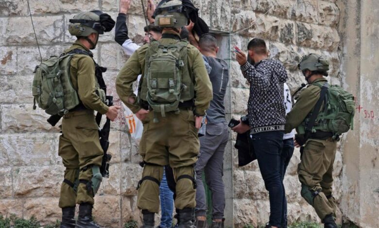 Israeli forces arrest eight Palestinians from Shuafat, northeast of ...